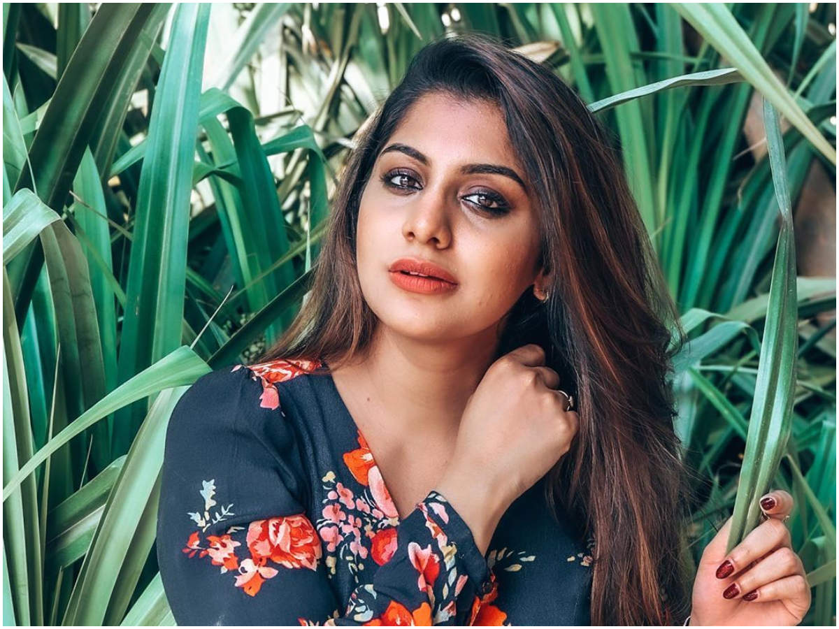 കുടുംബമാണ് പ്രധാനമെന്ന് തിരിച്ചറിഞ്ഞ് മീര നന്ദന്‍ | Malayalam News