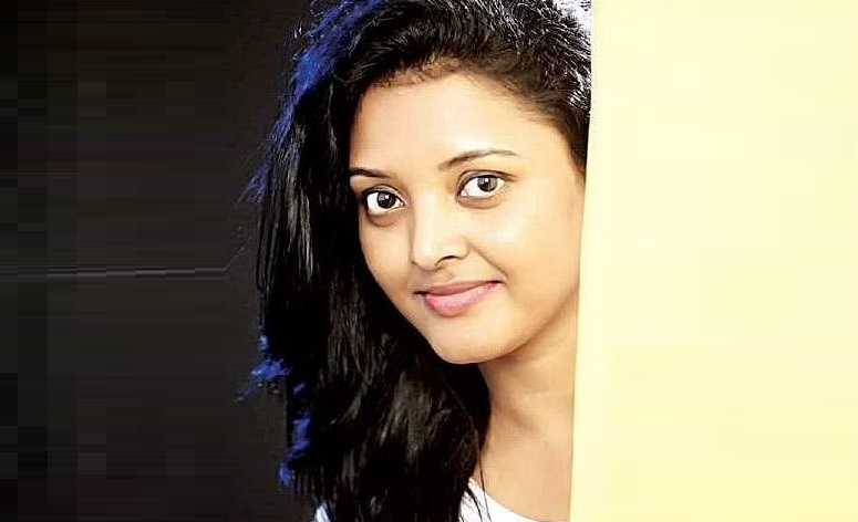 അശ്ലീല സിനിമയുടെ സംവിധായിക ലക്ഷ്മി ദീപ്ത ആരാണ്, അവര്‍ക്ക് പിന്നിലെ ശക്തിയേത്? | Malayalam News