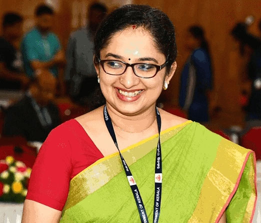 ദിവ്യ എസ് അയ്യര്‍ വിഴിഞ്ഞം പോര്‍ട്ട് എംഡി, ഐഎഎസ് തലത്തില്‍ അഴിച്ചുപണി ...